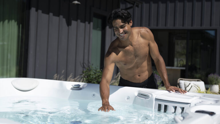 FreshWater IQ - Smart Saltwater Monitor for Hot Tubs - Caldera Spas